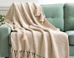 17 Beautiful Beige Throw Blankets That Will Cozy Up Any Space - My Favorets